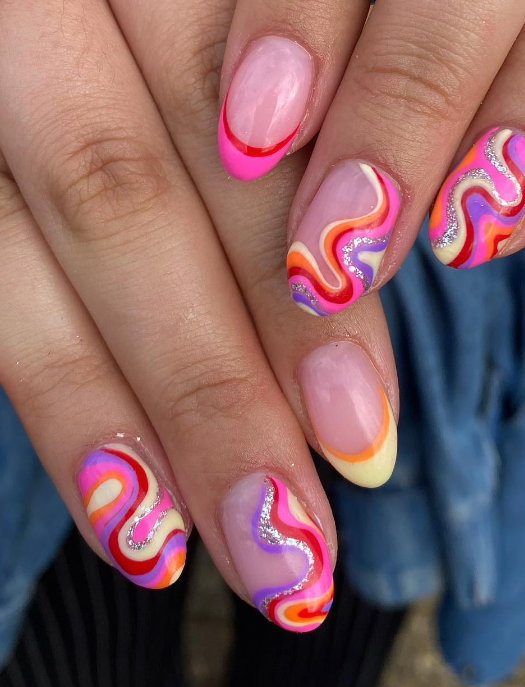 35 Stunning Swirl Nail Designs for a Next Level Mani